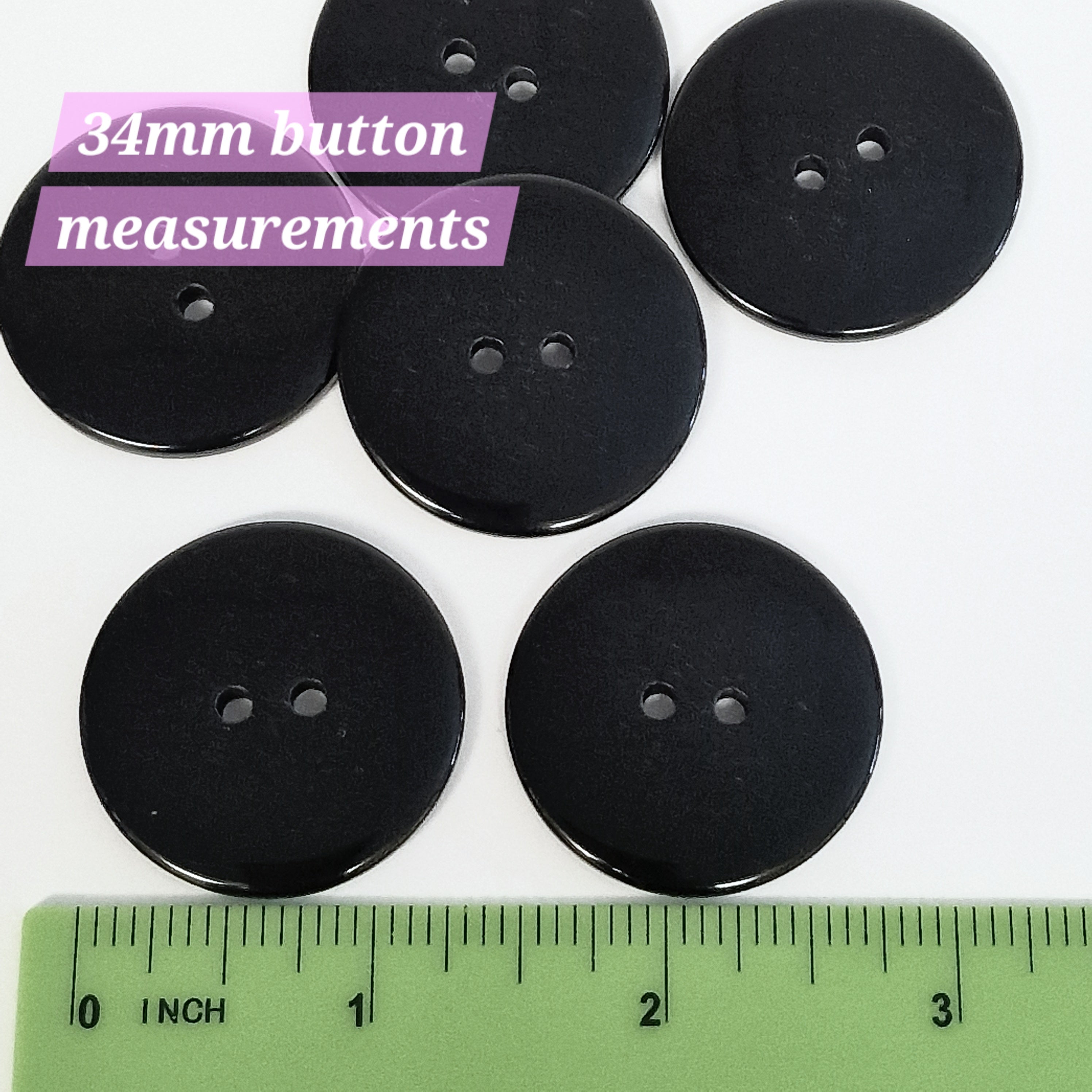 MajorCrafts 8pcs 34mm White 2 holes Large Round Resin Sewing Buttons